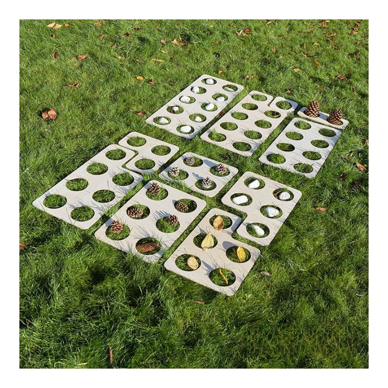 LARGE WOODEN NUMBER FRAMES (11PK)