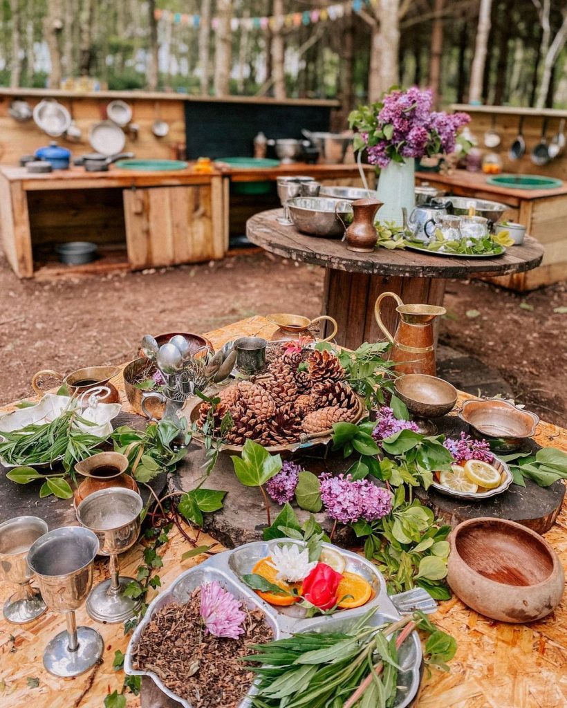 Get Ready For International Mud Day: Mud Pie Magic | The Cosy Blog